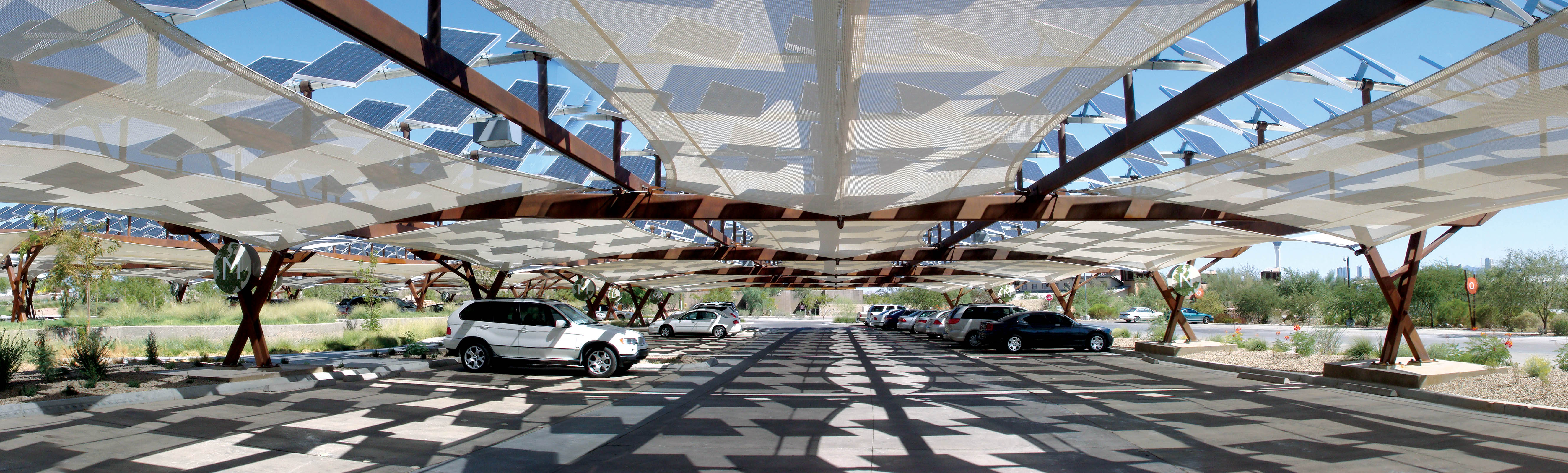There are right and wrong ways to fix a shade structure in place ...